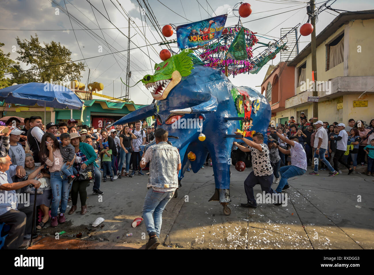 Mexico fireworks bull hi-res stock photography and images - Alamy