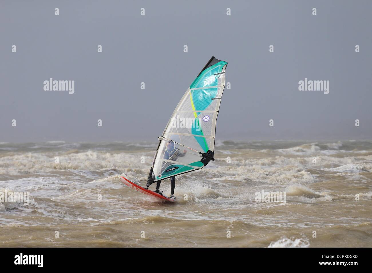 Windsurf big wave hi-res stock photography and images - Alamy