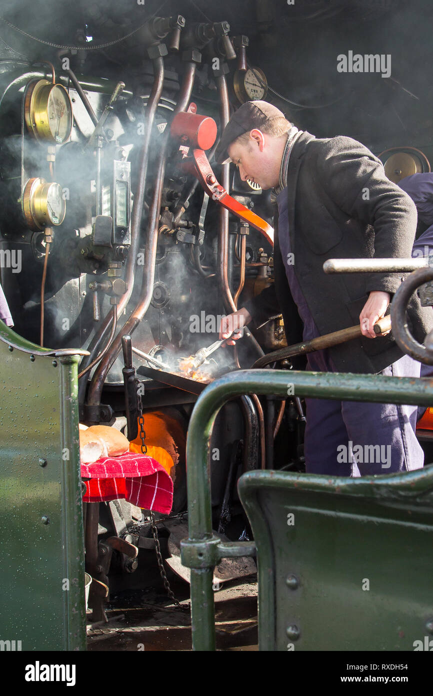 Crew in locomotive cab hi-res stock photography and images - Alamy