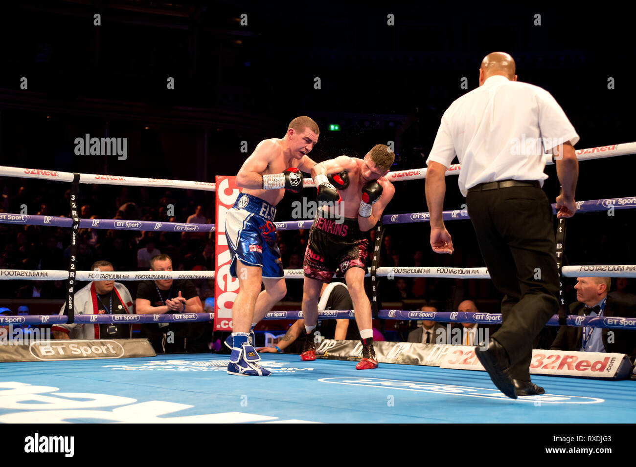 London uk 8th March 2019 Boxing returns to the royal albert hall ...