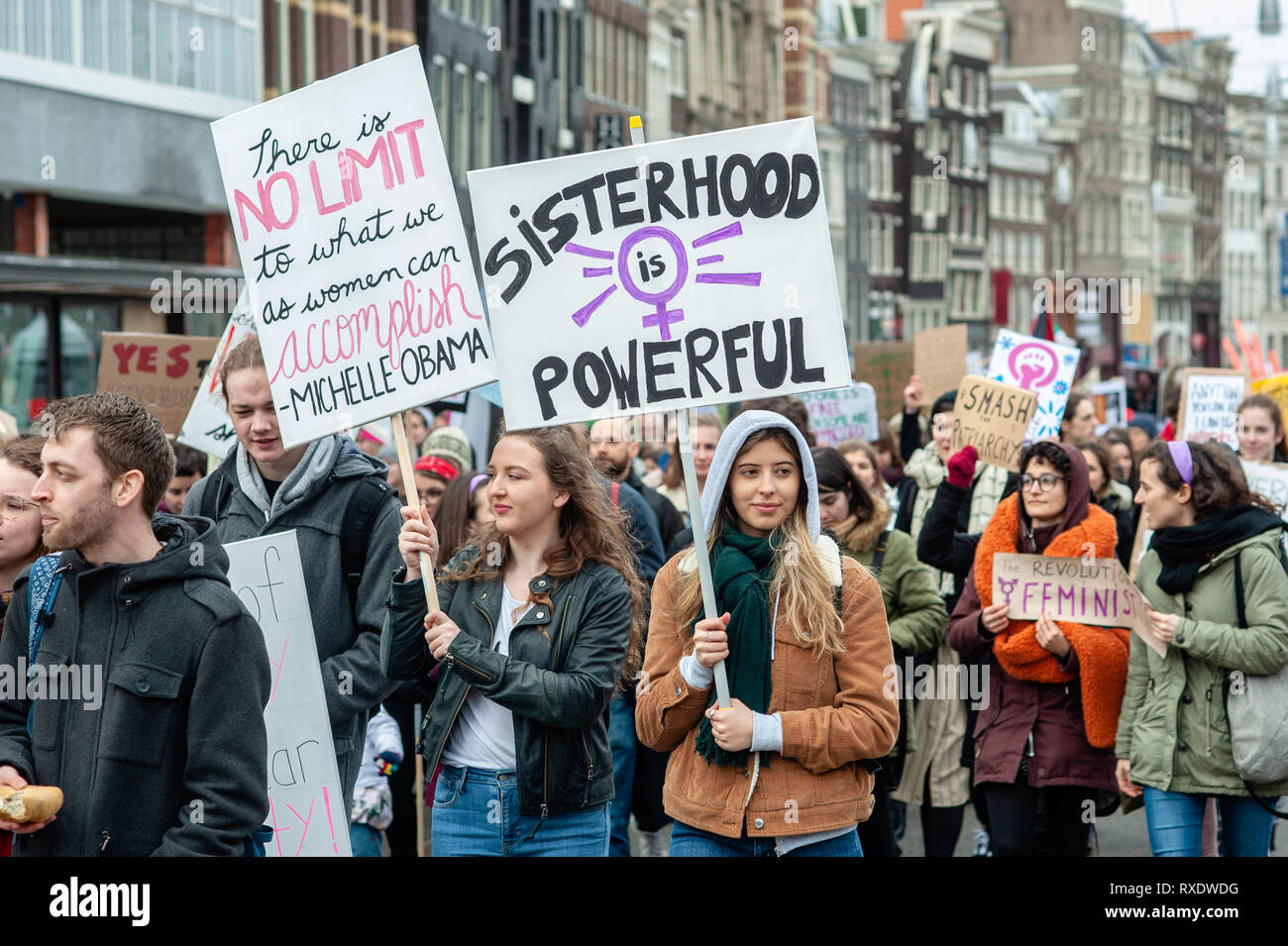 Equal pay protest women hi-res stock photography and images - Alamy