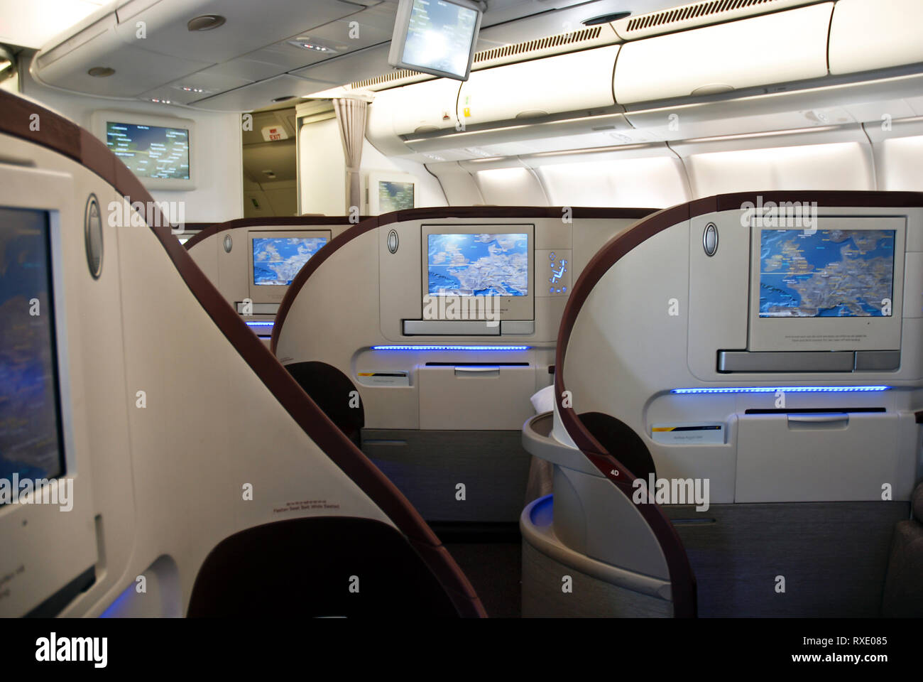 Business class cabin interior on Air Canada flight Stock Photo - Alamy