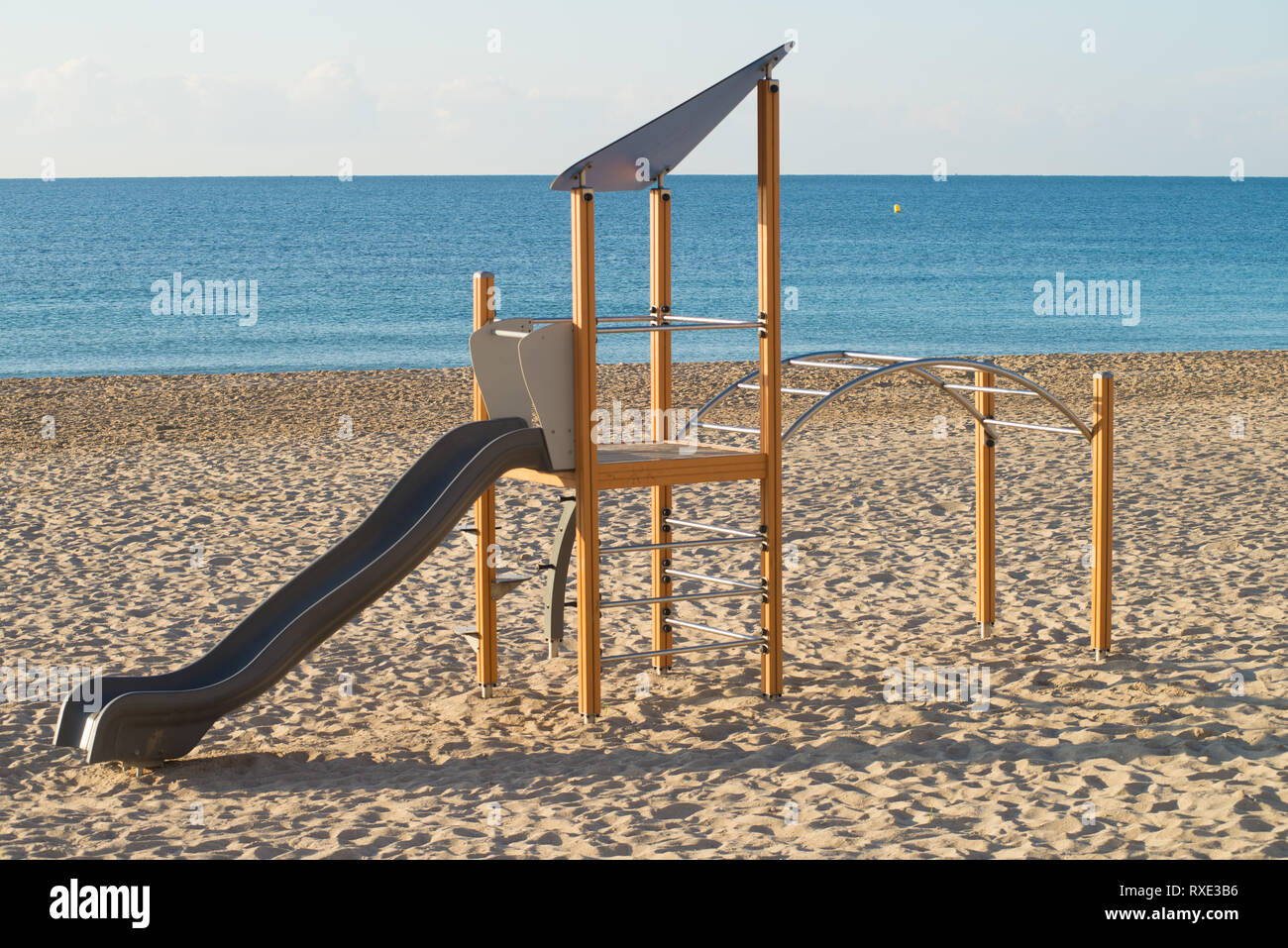 Beach monkey bars hi-res stock photography and images - Alamy