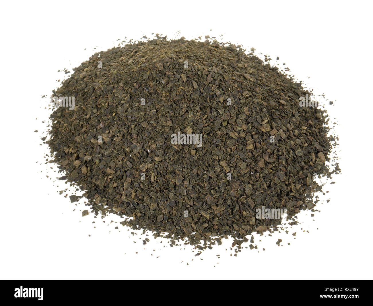 Dried Seaweed Powder on white Background Stock Photo - Alamy