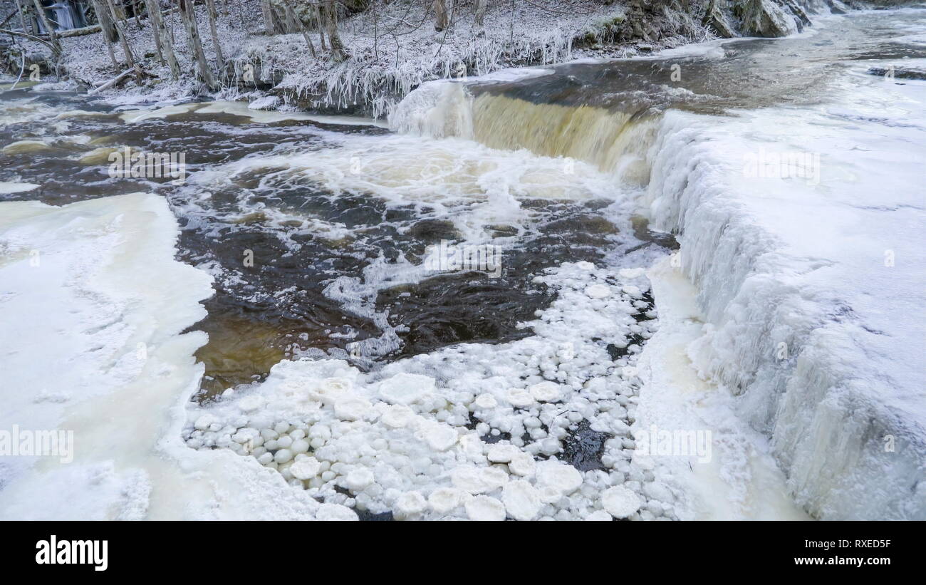 Melting of the polar ice caps hi-res stock photography and images - Alamy