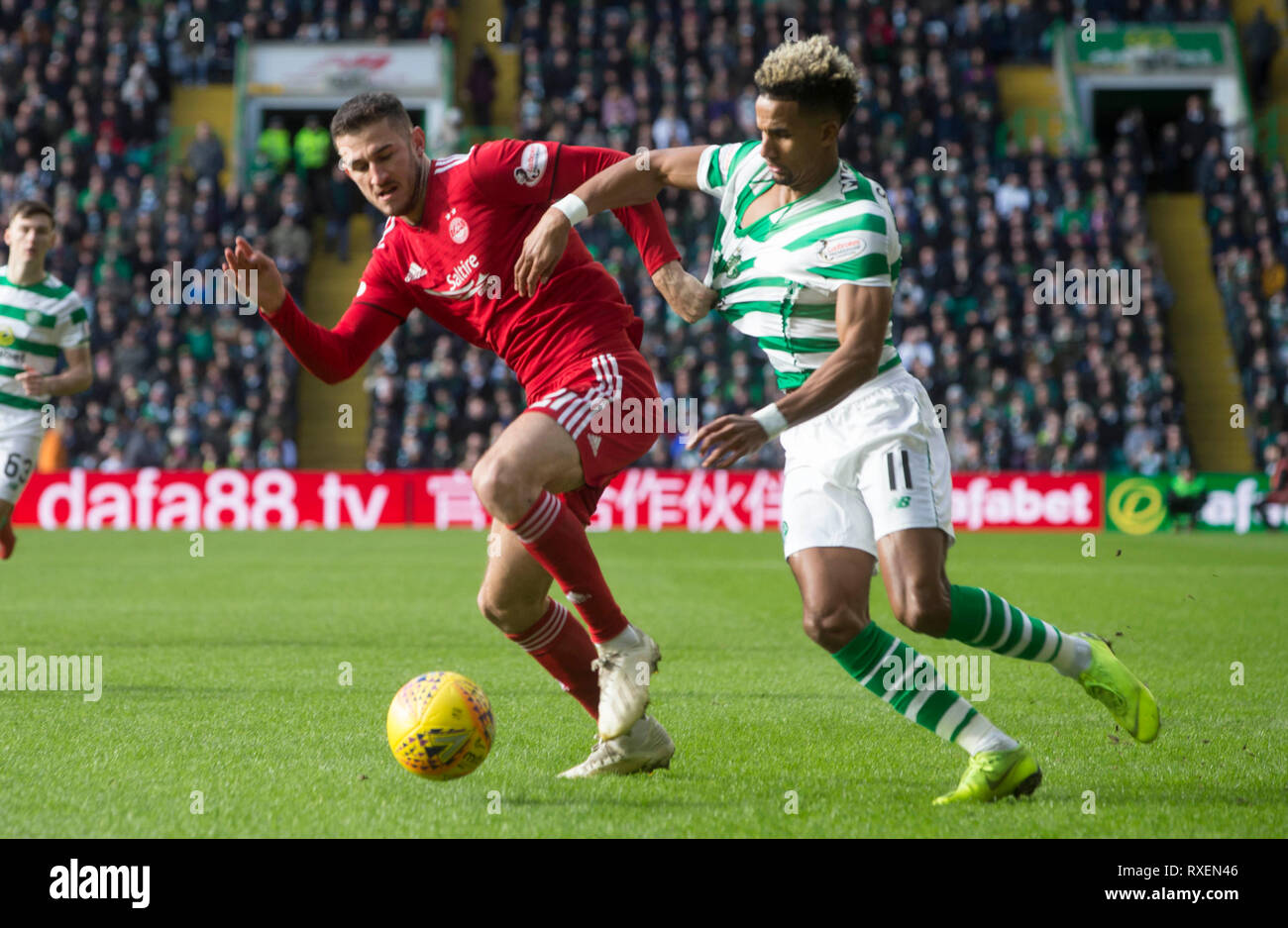 Aberdeens dominic ball battle hi-res stock photography and images - Alamy