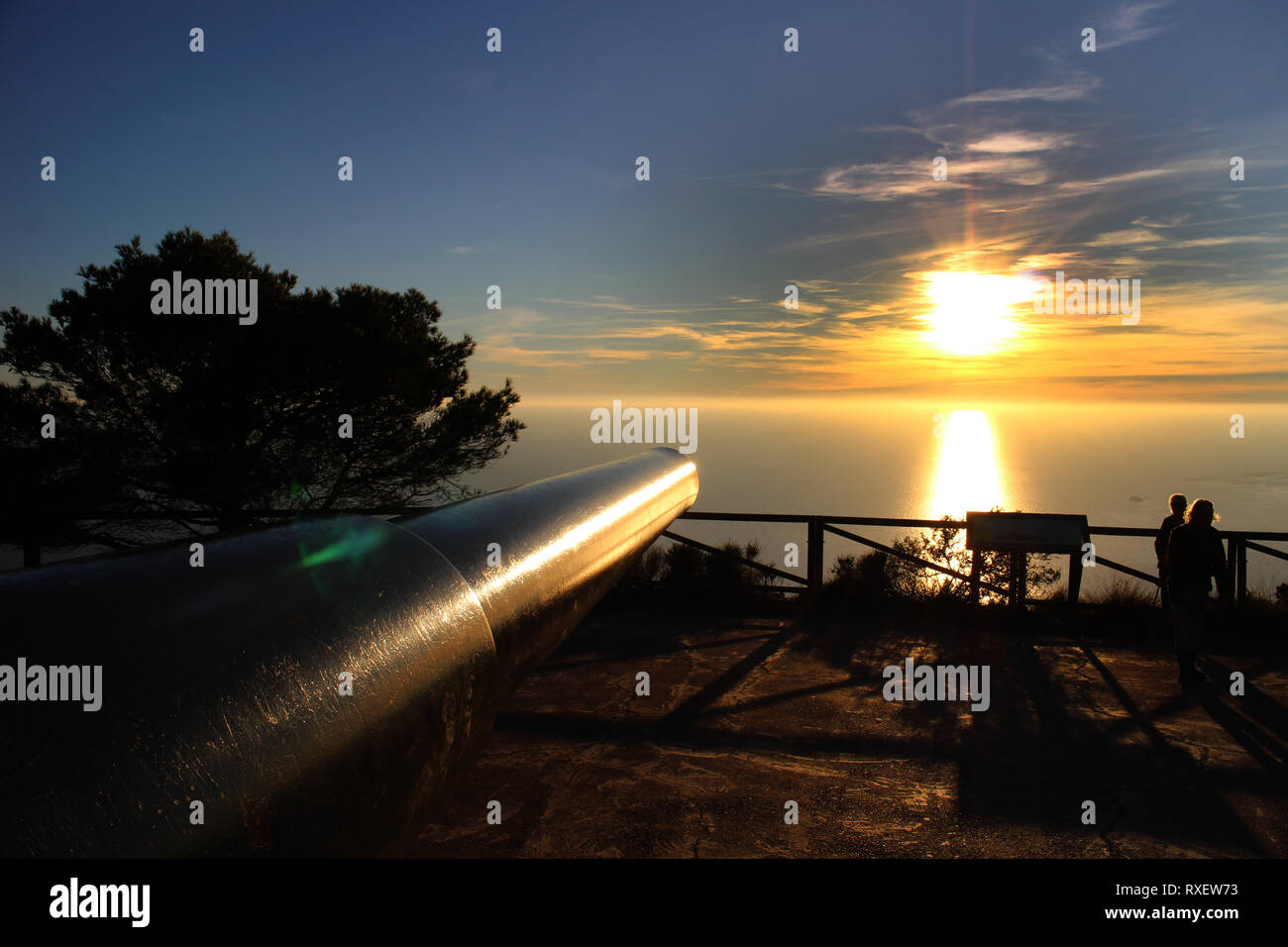 Portman guns gun hi-res stock photography and images - Alamy