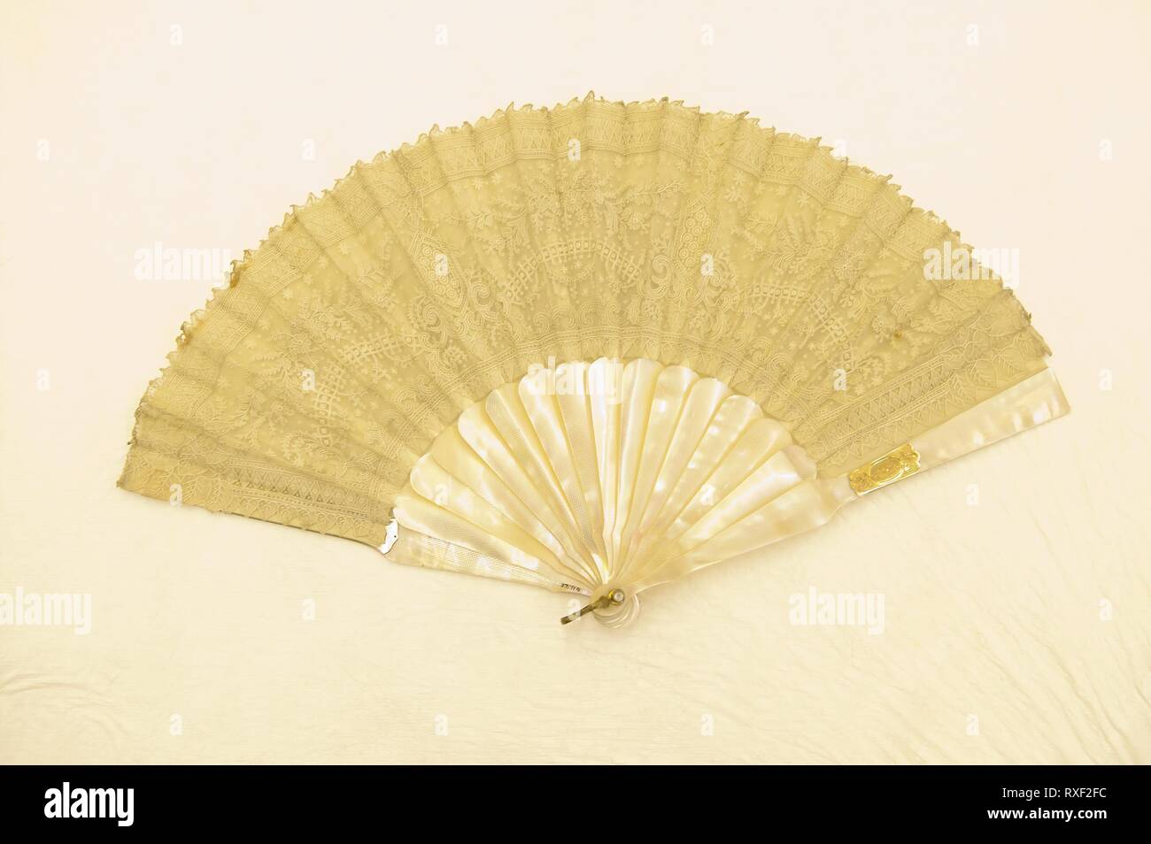 Gilt rivet and loop hi-res stock photography and images - Alamy