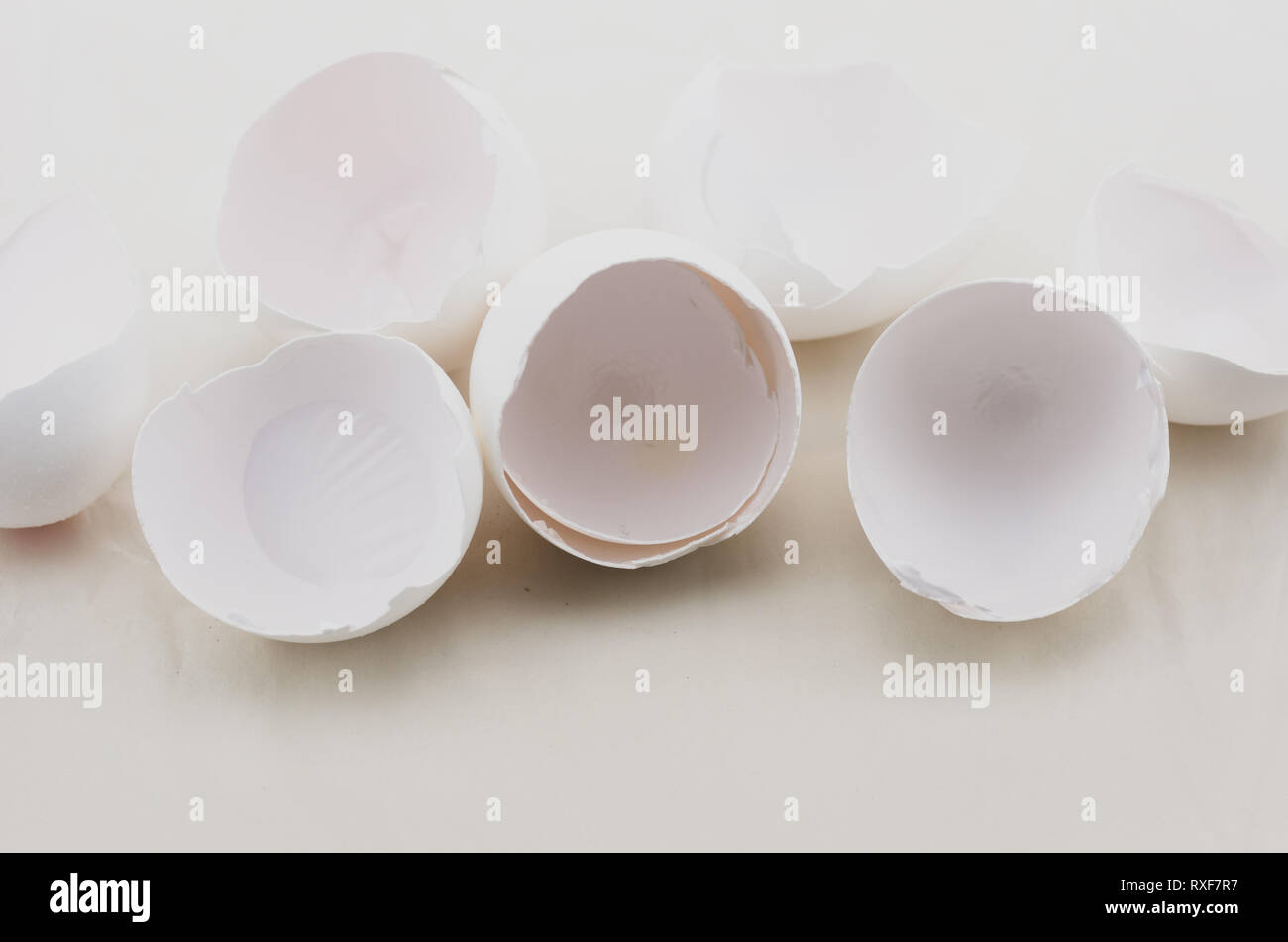 white empty broken egg shells Stock Photo - Alamy