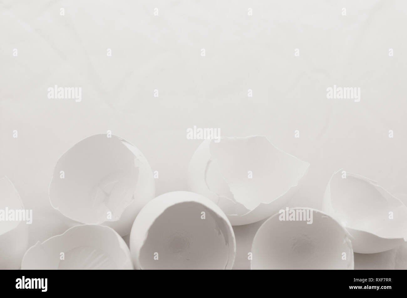white empty broken egg shells Stock Photo - Alamy