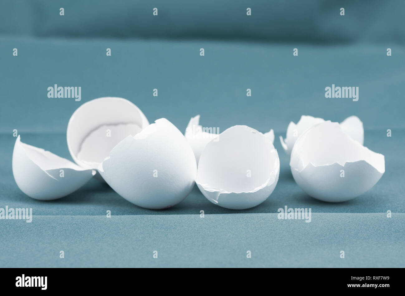 white empty broken egg shells Stock Photo - Alamy