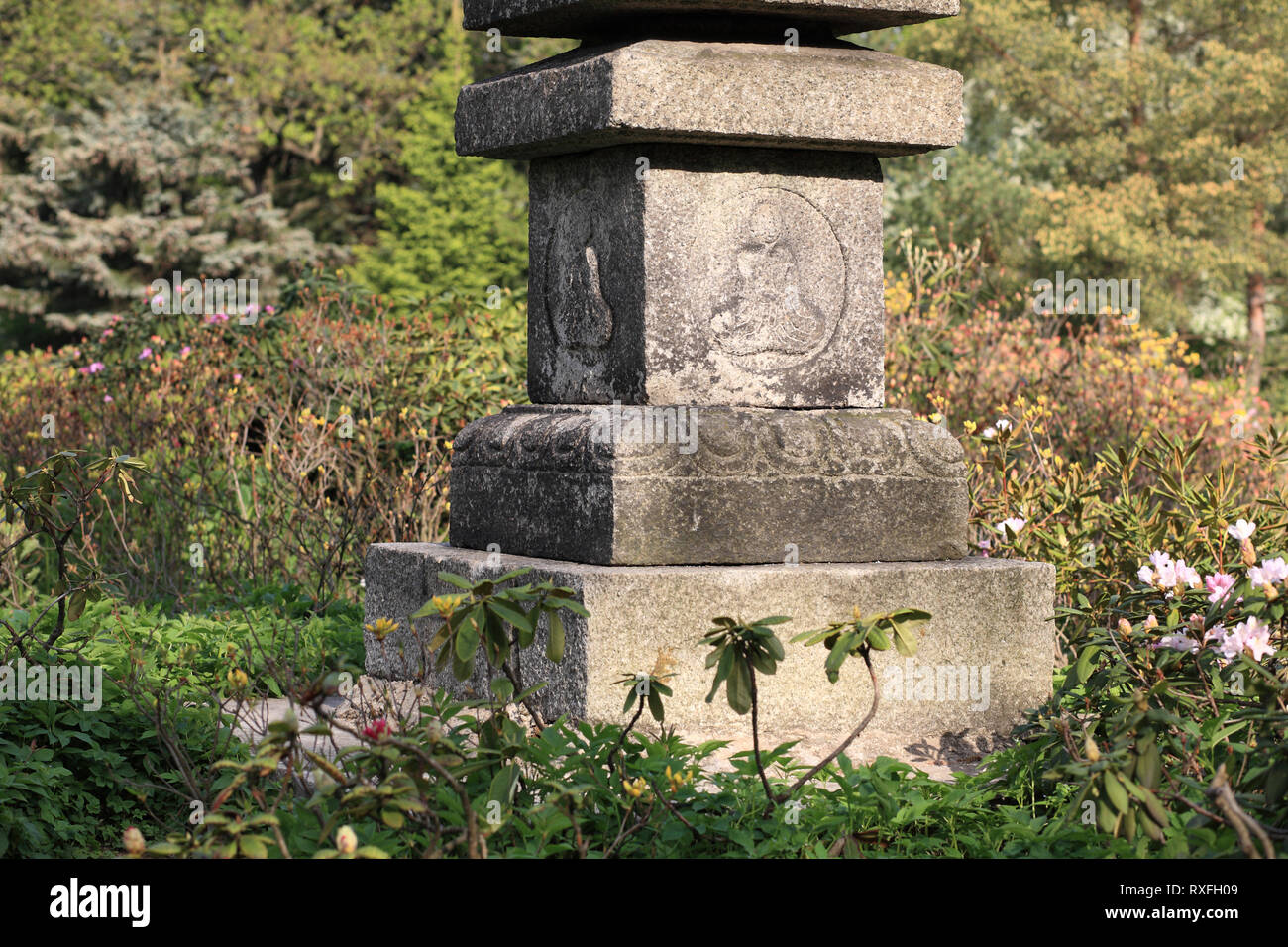 stone column in japan garden Stock Photo - Alamy