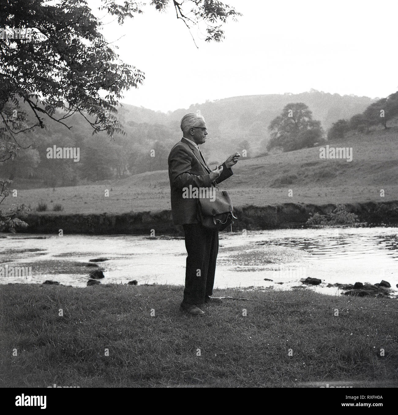 Historical fly fisherman hi-res stock photography and images - Alamy