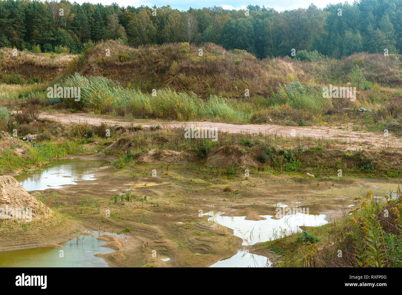 Old sand quarry hi-res stock photography and images - Alamy