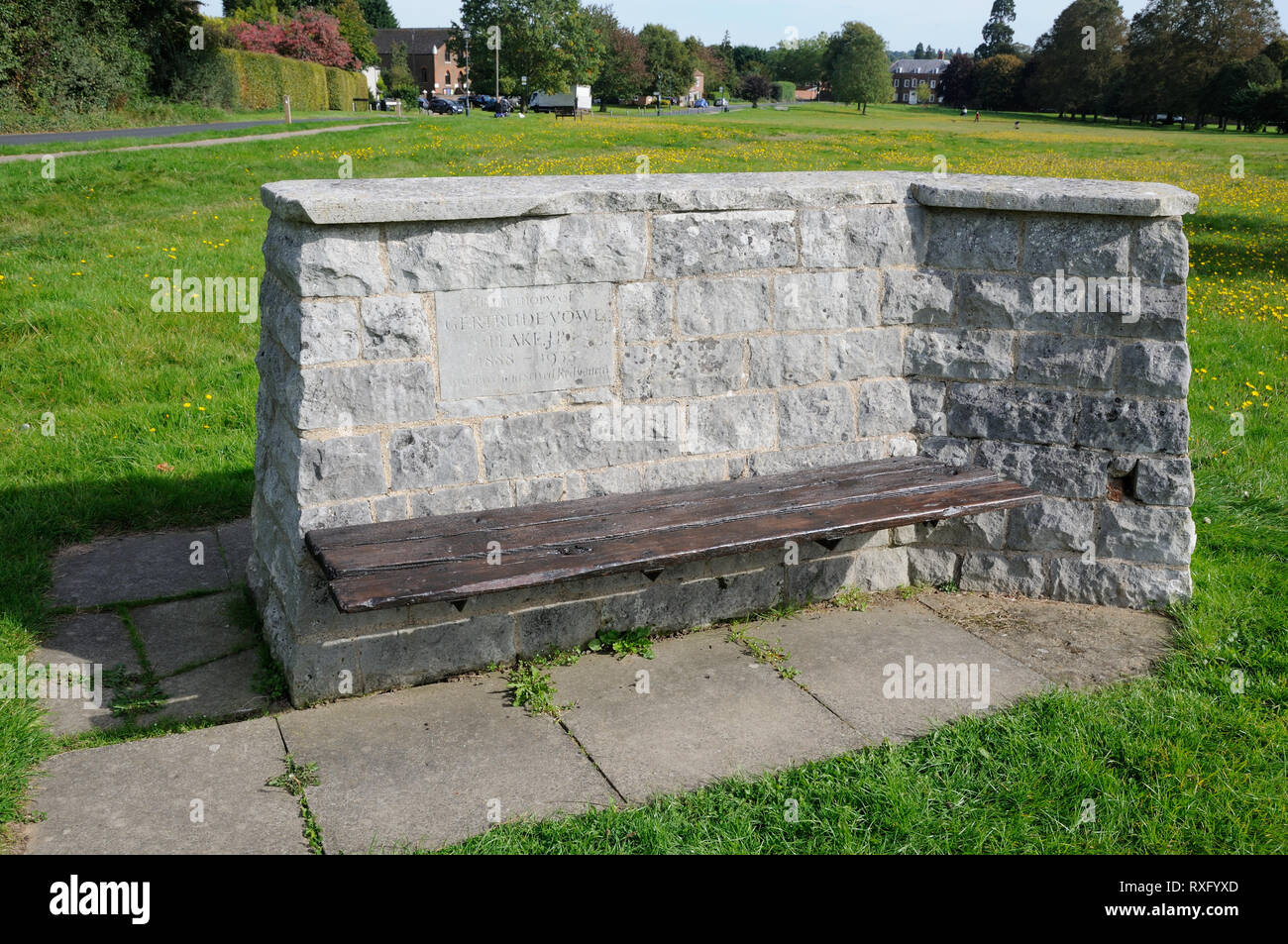 Memorial Bench on the Common, Redbourn, Hertfordshire Stock Photo - Alamy