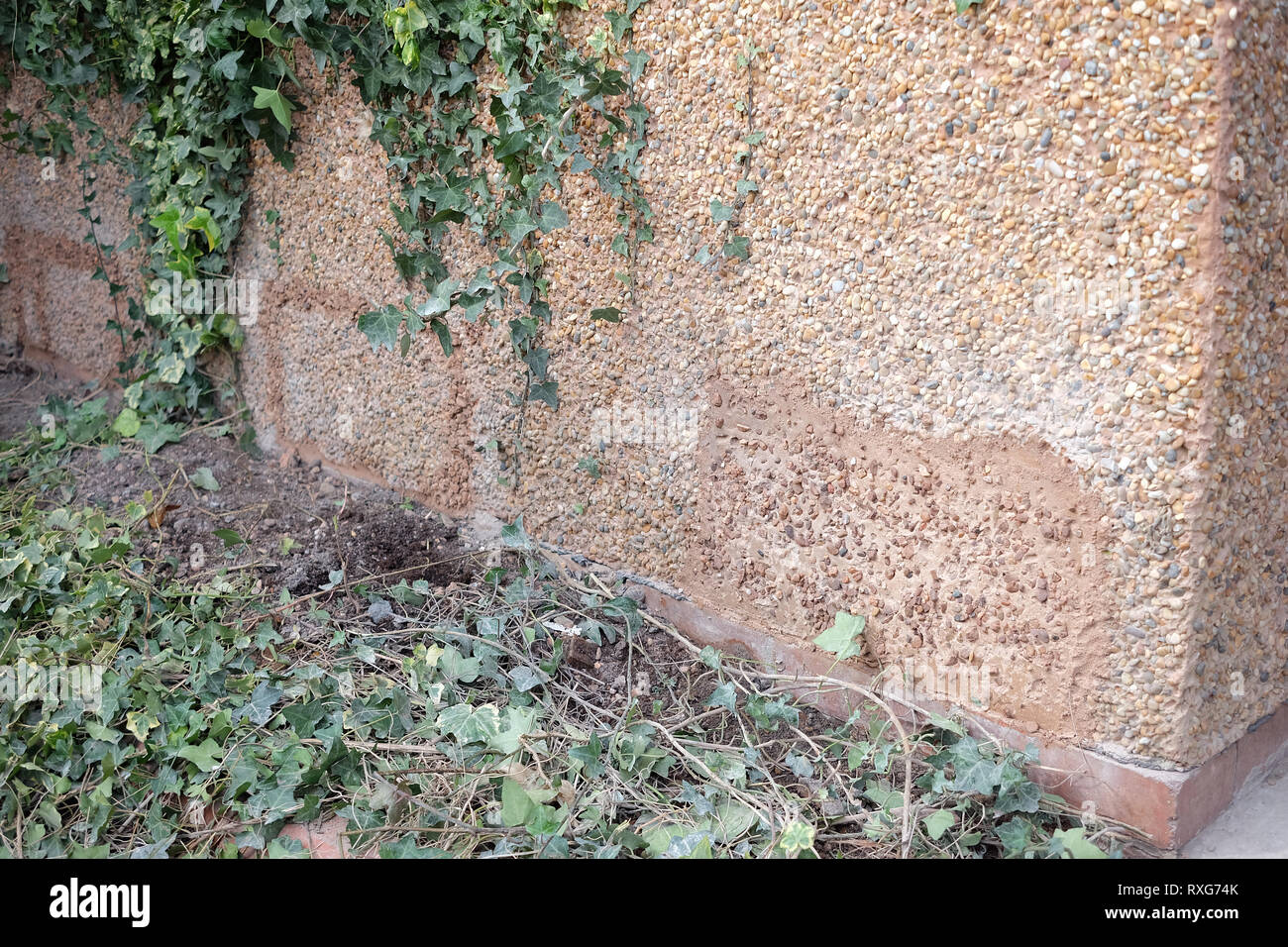 March 2019 - Repair work to a 1940's house for cleaning of the cavity ...
