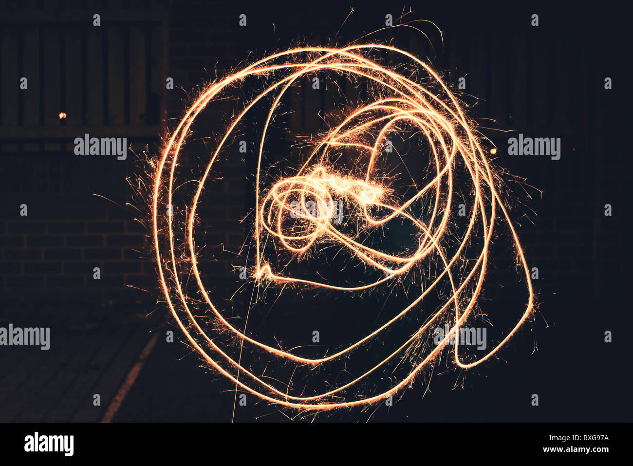 Sparkler circle hi-res stock photography and images - Alamy