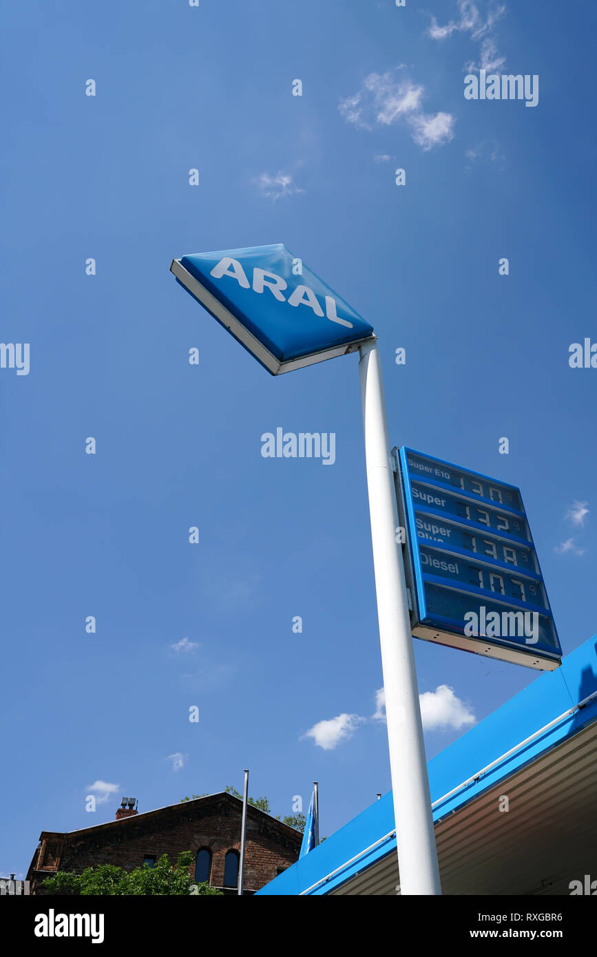 Aral Petrol Station High Resolution Stock Photography and Images - Alamy