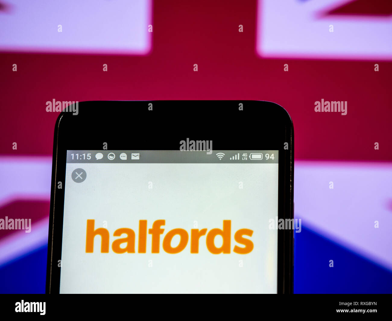 Halfords group plc hi-res stock photography and images - Alamy