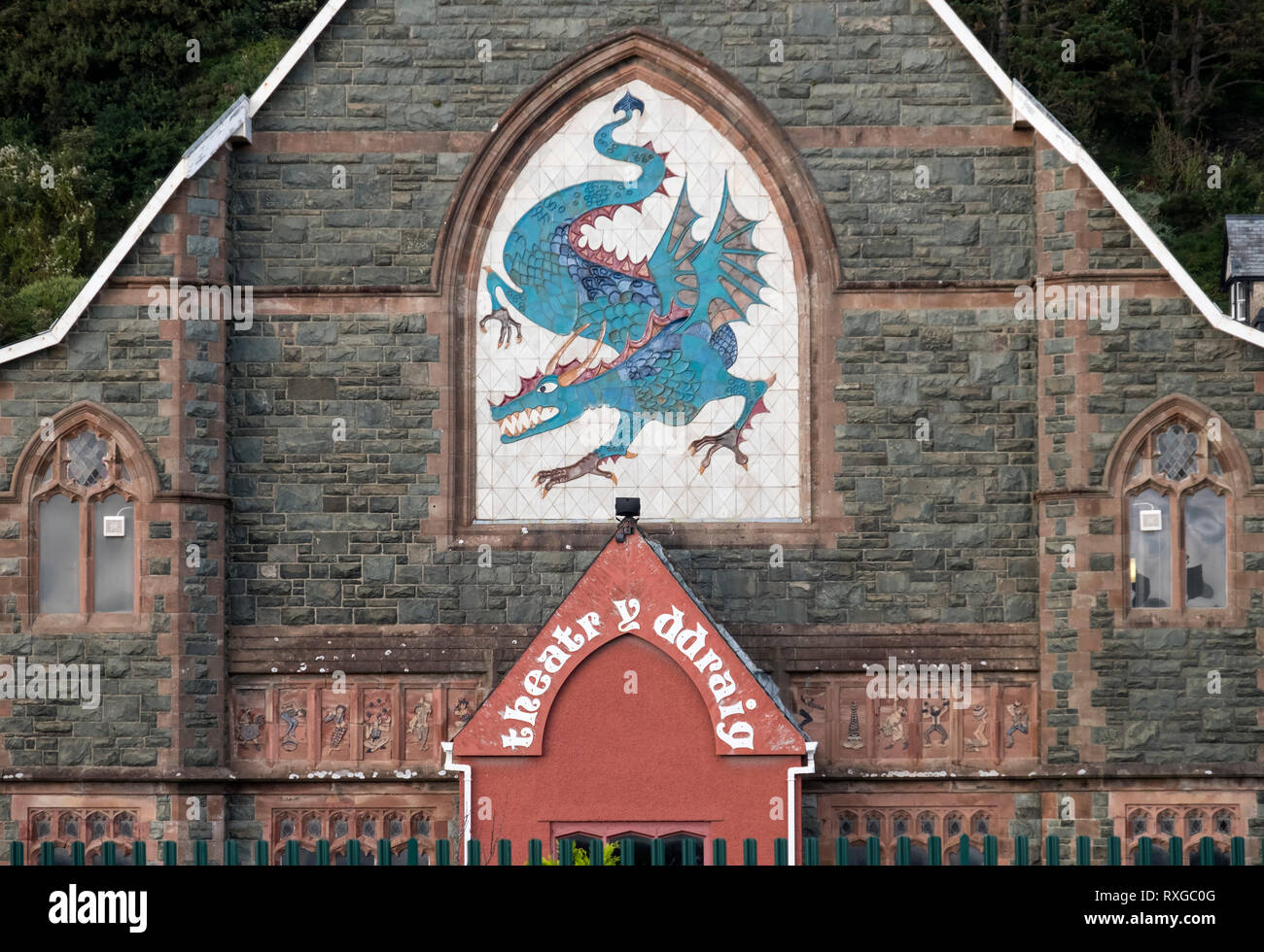 Welsh Dragon Sign High Resolution Stock Photography and Images - Alamy