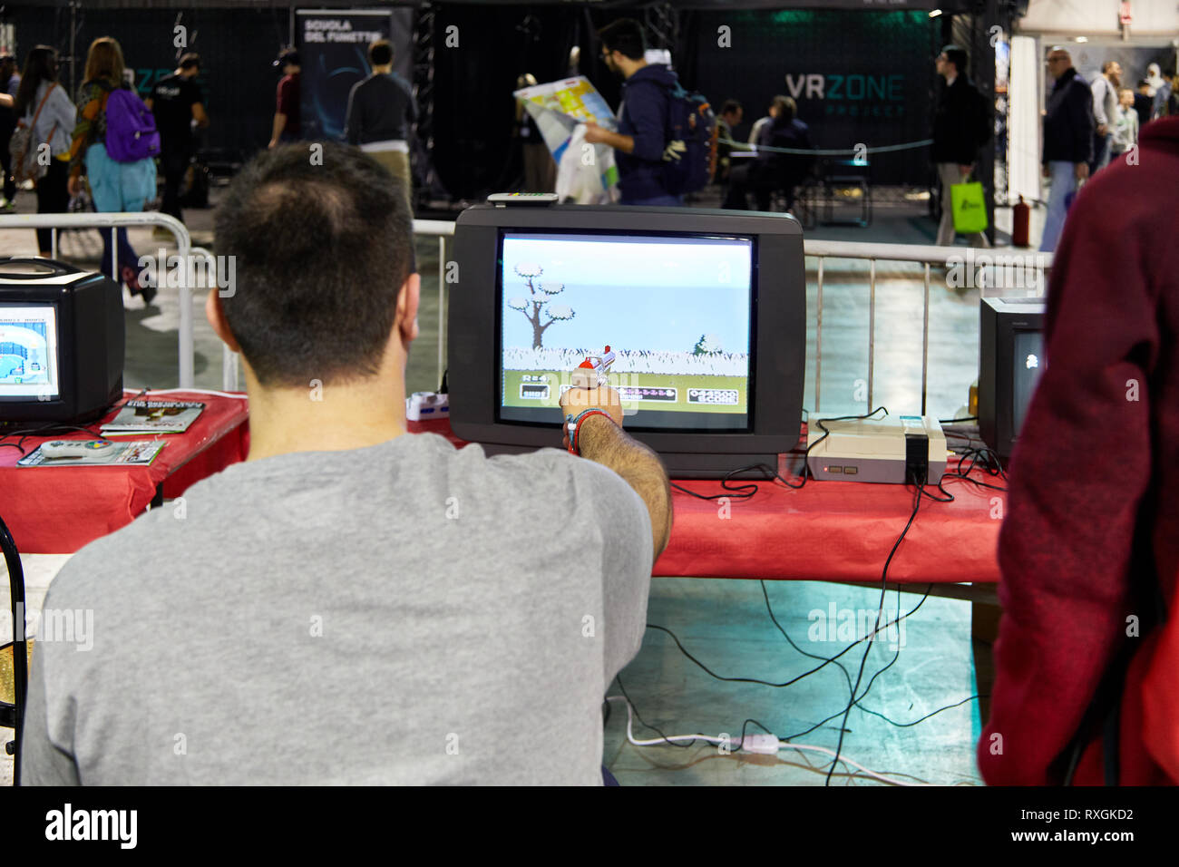 Video game screen gun hi-res stock photography and images - Alamy