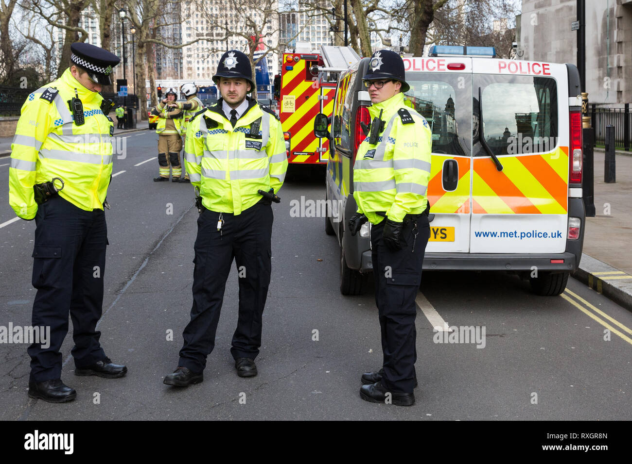 Fire brigade incident commander hi-res stock photography and images - Alamy