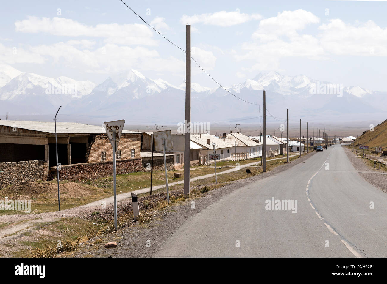 Sary-Tash, Kyrgyzstan August 21 2018: Sary-Tash border town in ...