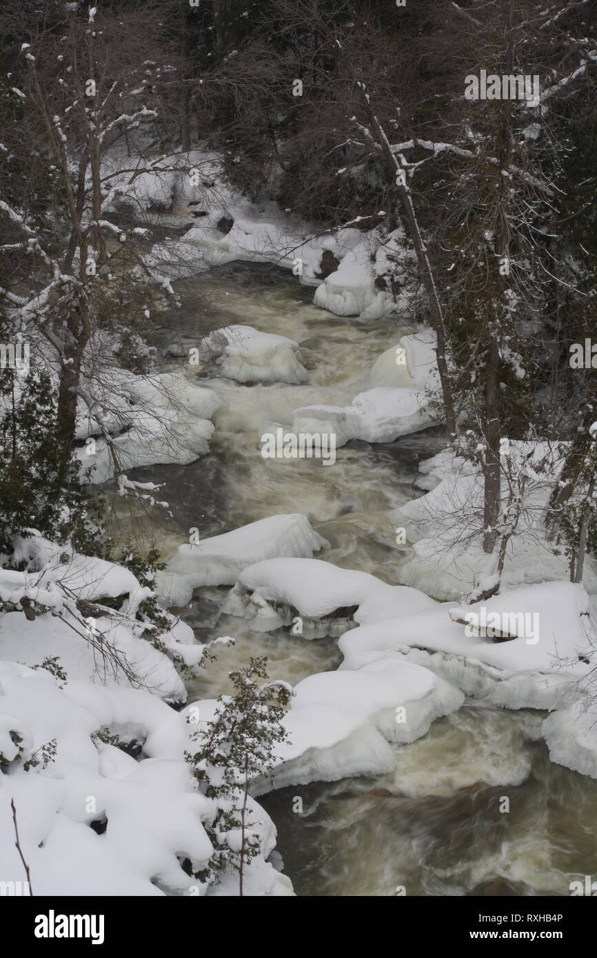 Inglis falls hi-res stock photography and images - Alamy