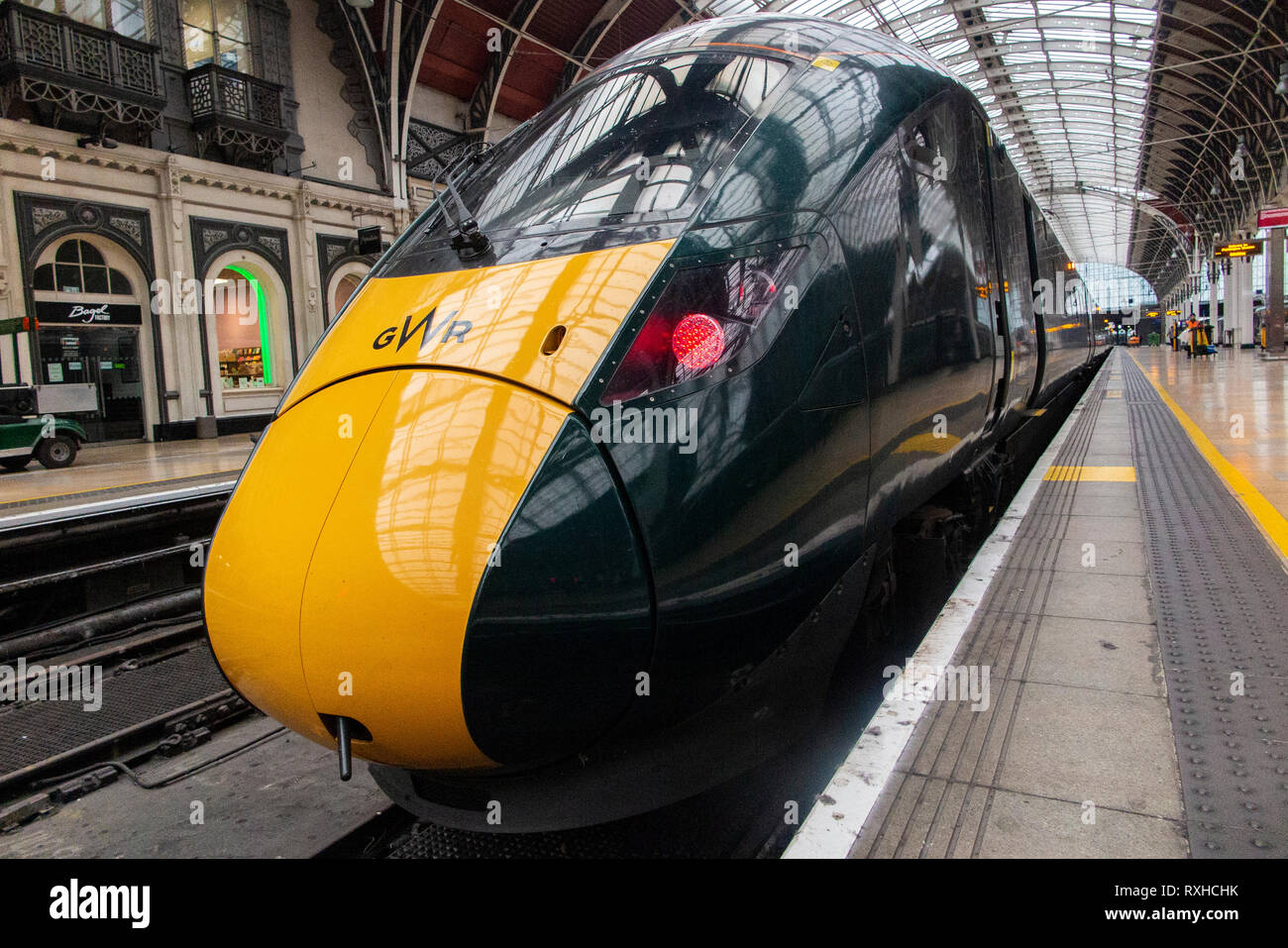 Brand new Class 800 electric trains at London's Paddington station ...