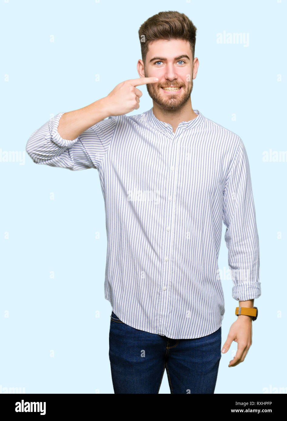 Man point nose hi-res stock photography and images - Alamy