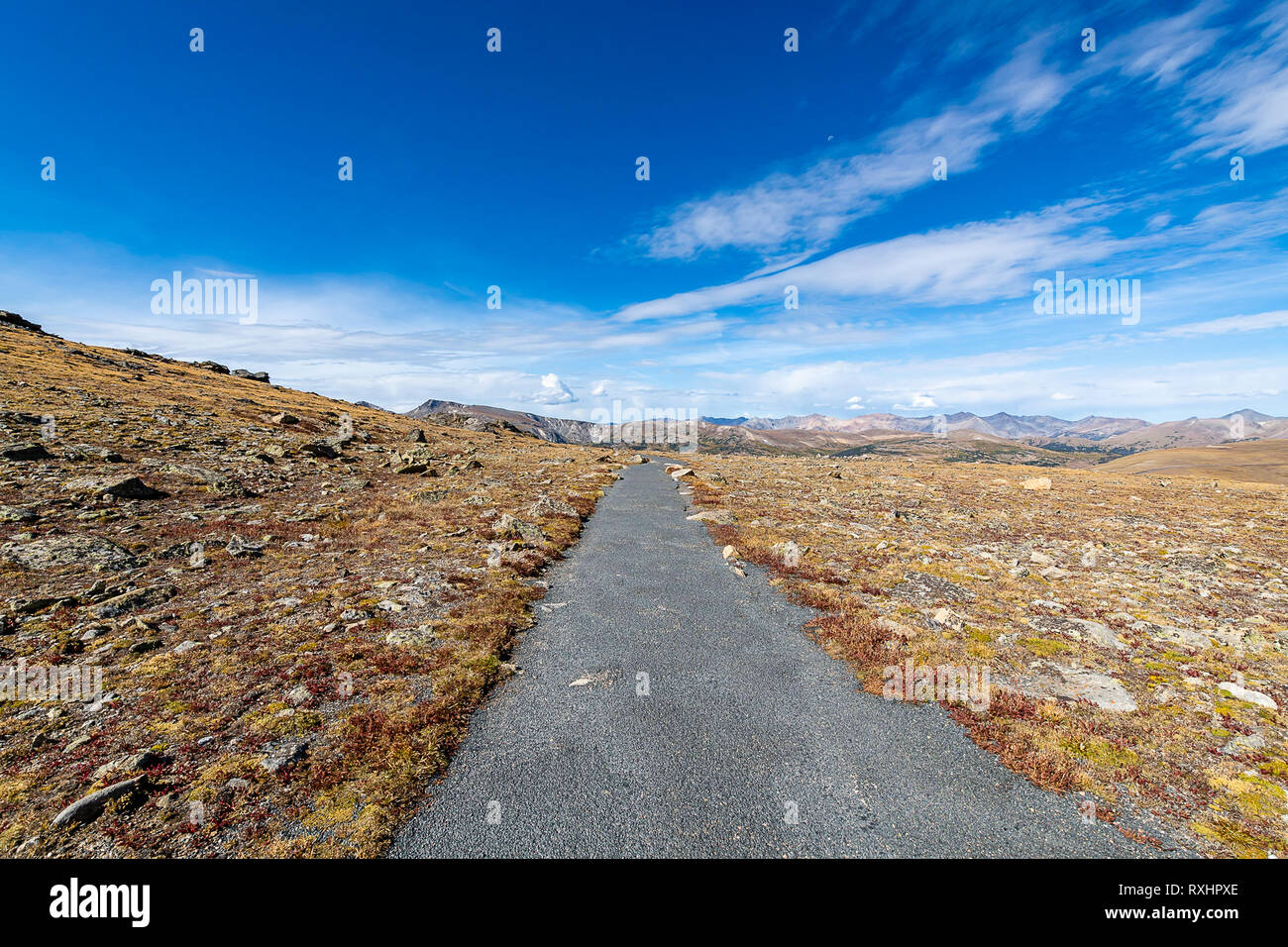 Rock cut rocky mountain national park hi-res stock photography and ...
