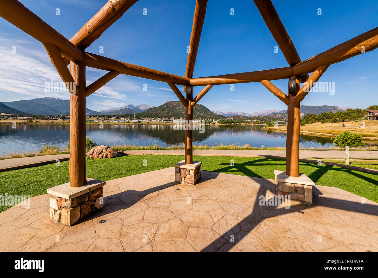 Subalpine rocky mountain national park hi-res stock photography and ...