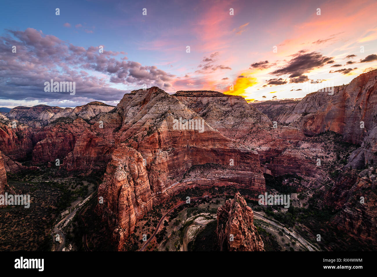 Angel's landing walters wiggles hi-res stock photography and images - Alamy
