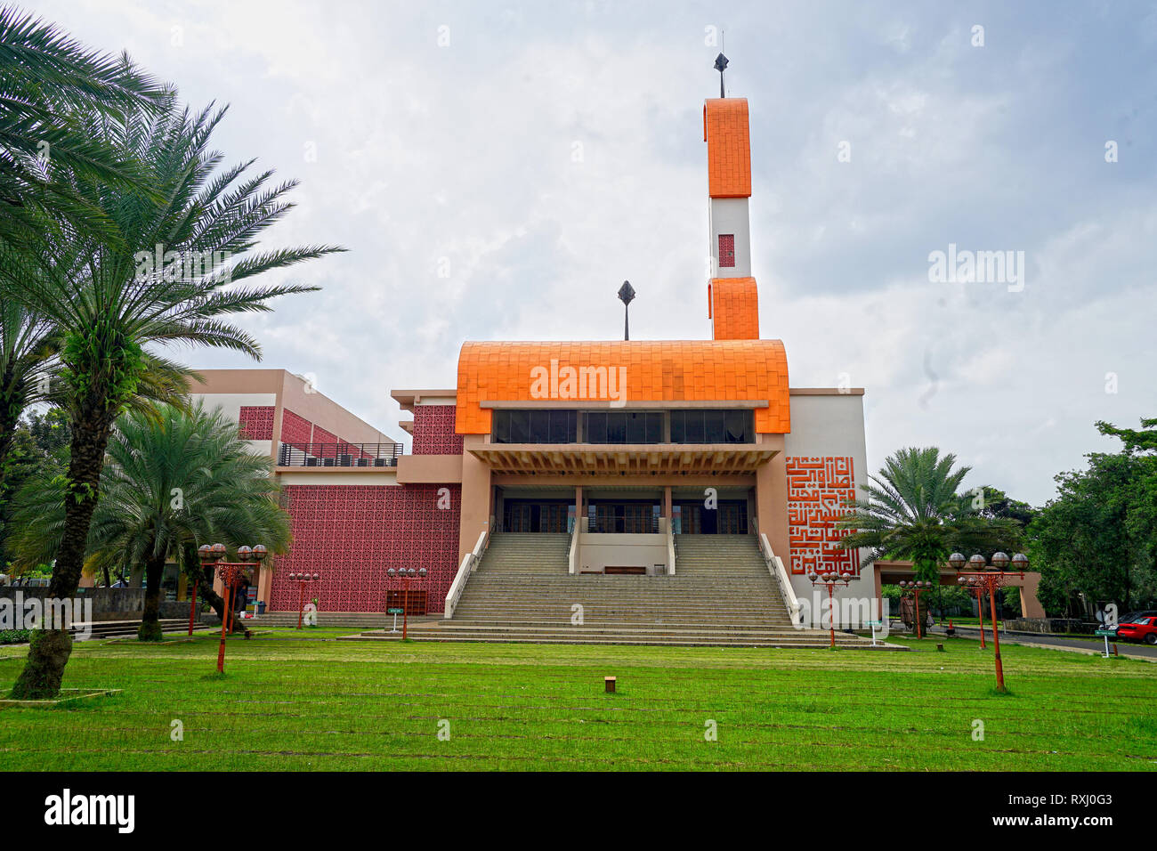 Masjid umar hi-res stock photography and images - Alamy