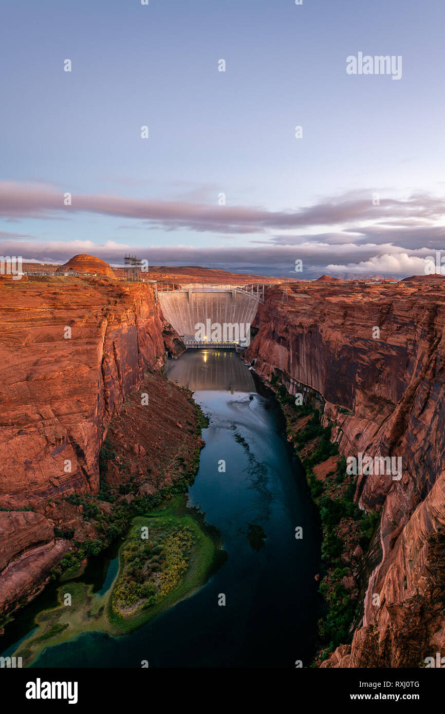 Glen canyon dam overlook hi-res stock photography and images - Alamy