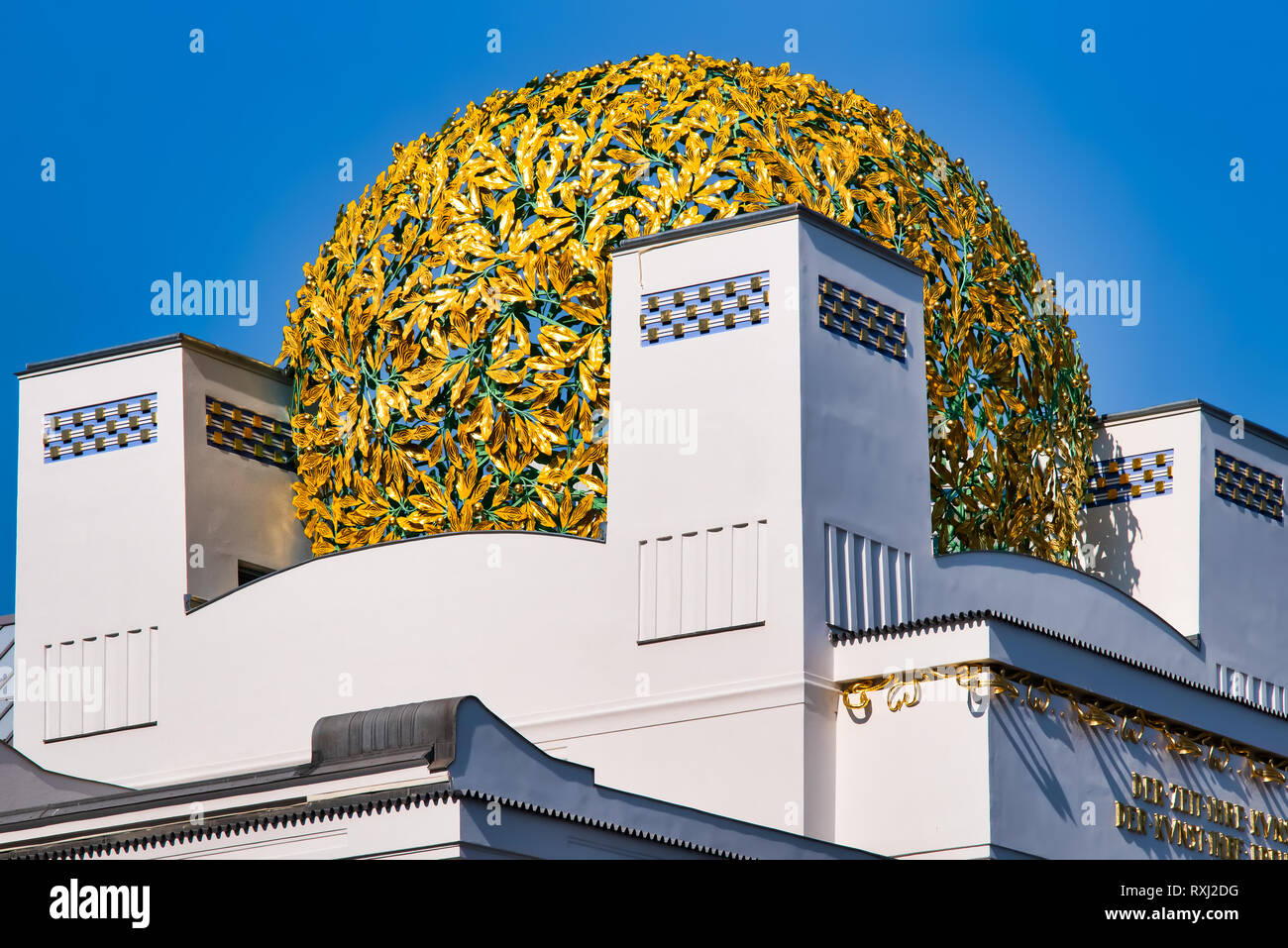 Vienna secession building hi-res stock photography and images - Alamy