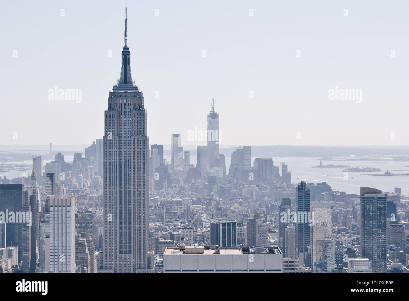 I empire state building hi-res stock photography and images - Alamy