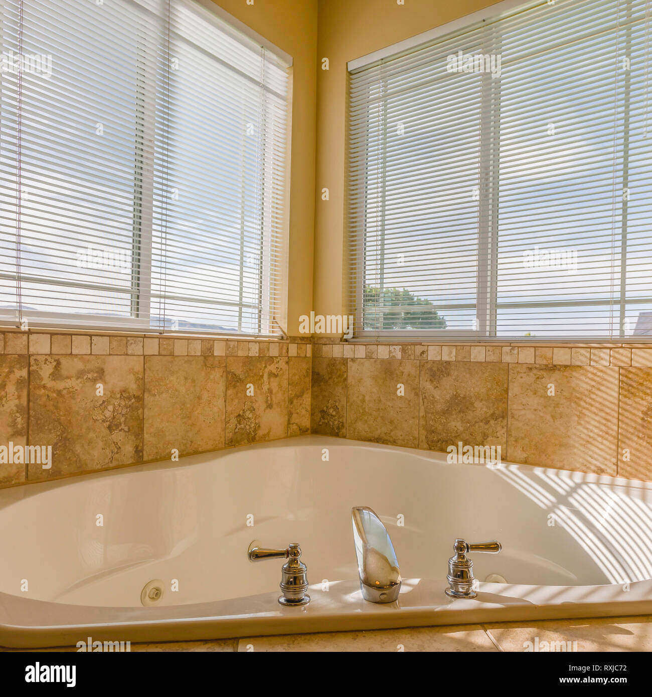 Empty indoor jacuzzi window hi-res stock photography and images - Alamy