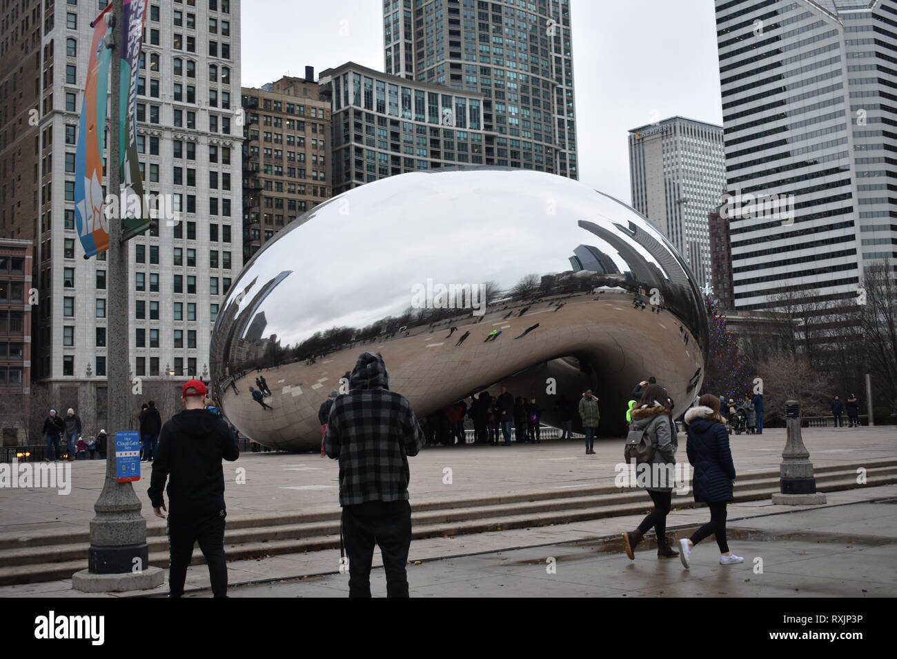 Silver bean chicago hi-res stock photography and images - Alamy