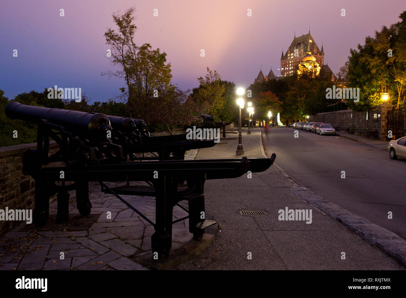 The ramparts of quebec city hi-res stock photography and images - Alamy