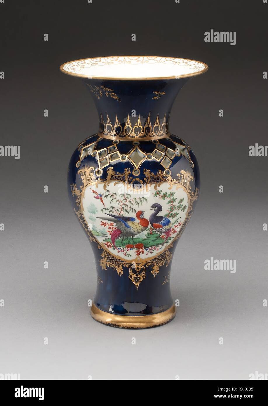 Vase. Worcester Porcelain Factory; Worcester, England, founded 1751 ...