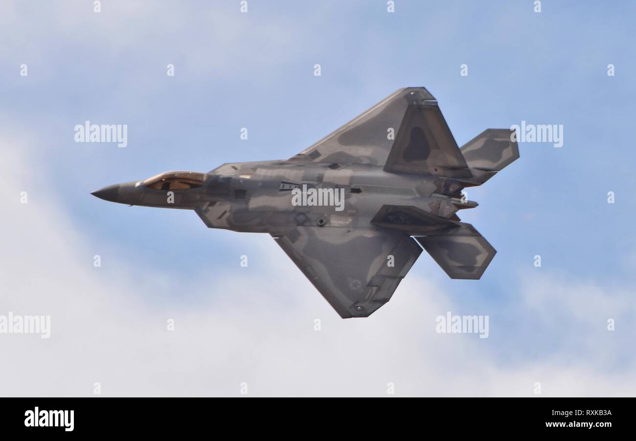 A U.S. Air Force F-22 Raptor fighter jet flying at Davis Monthan Air ...