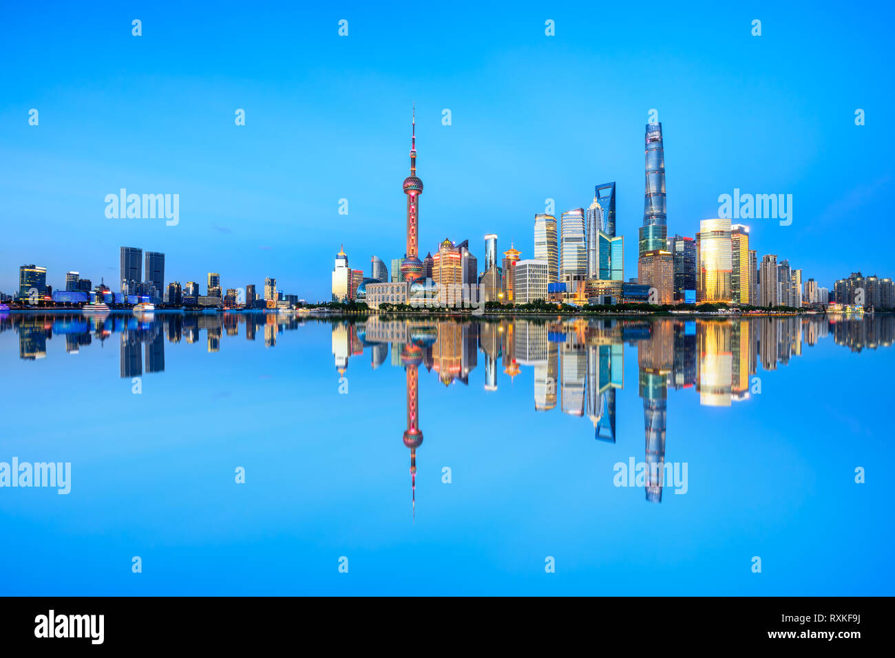 Beautiful shanghai hi-res stock photography and images - Alamy