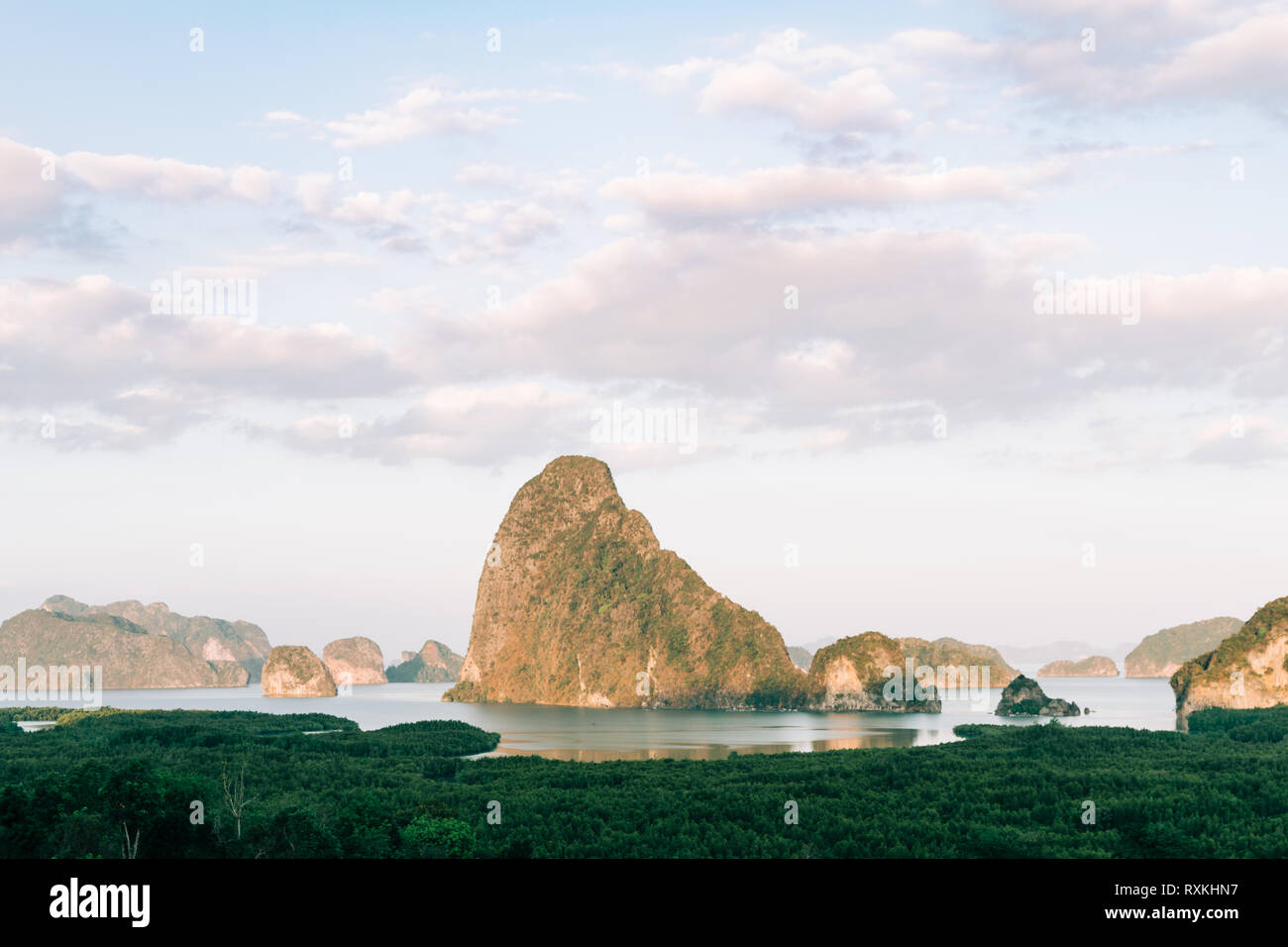 Thailand phang nga bay sunset hi-res stock photography and images - Alamy