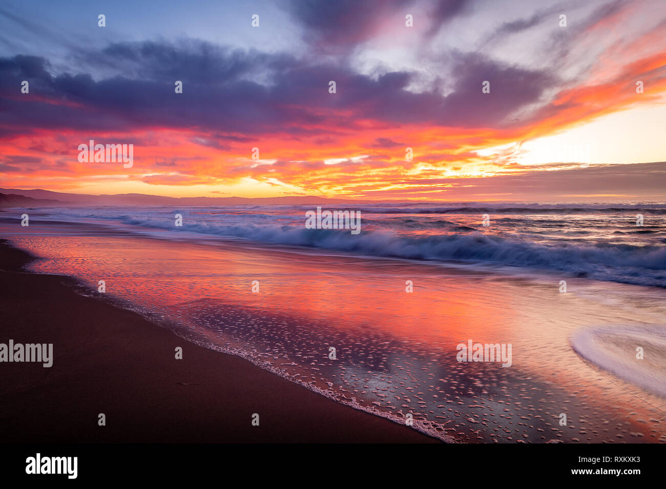 Monterey dunes hi-res stock photography and images - Alamy