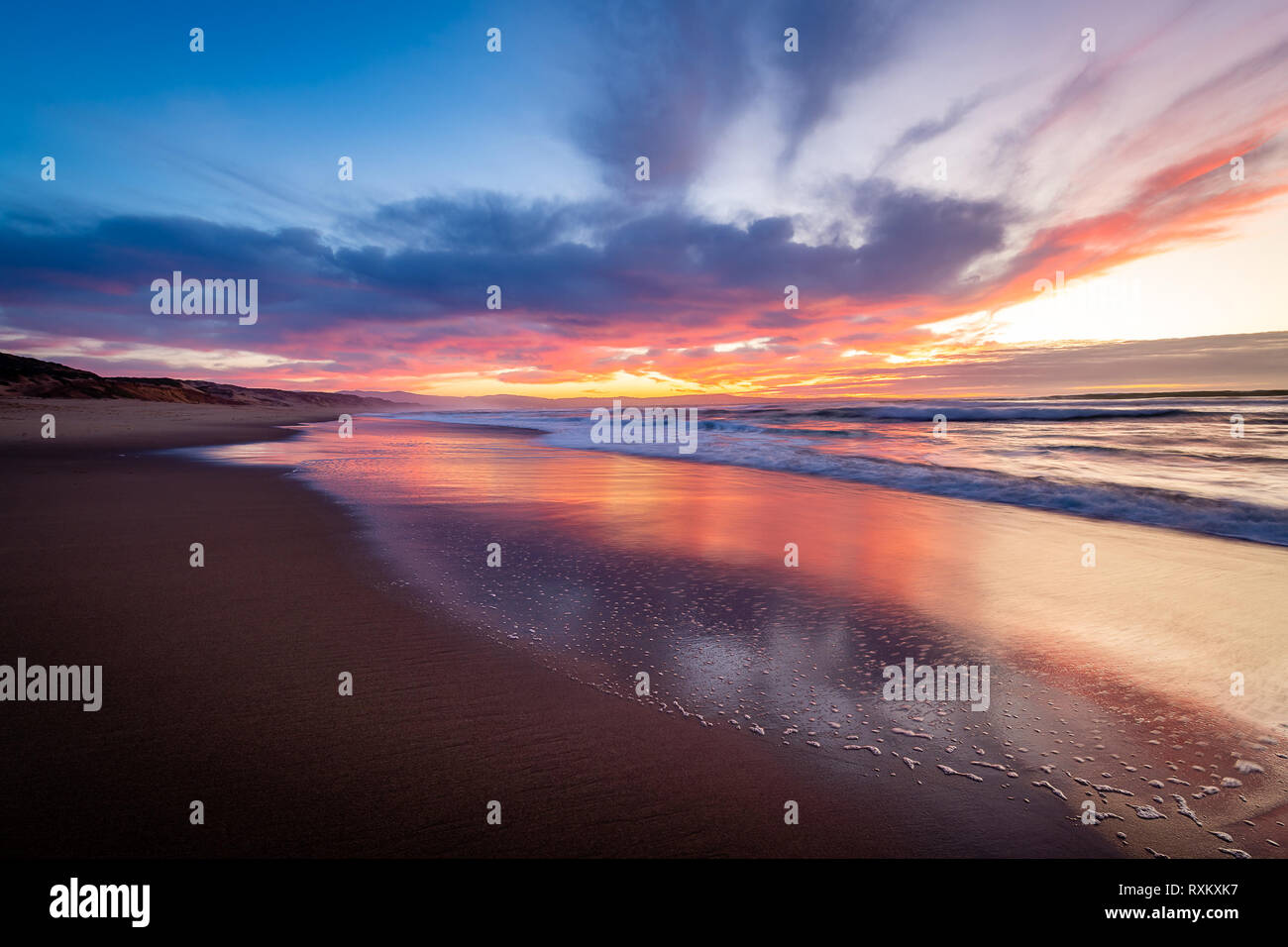 Monterey dunes hi-res stock photography and images - Alamy