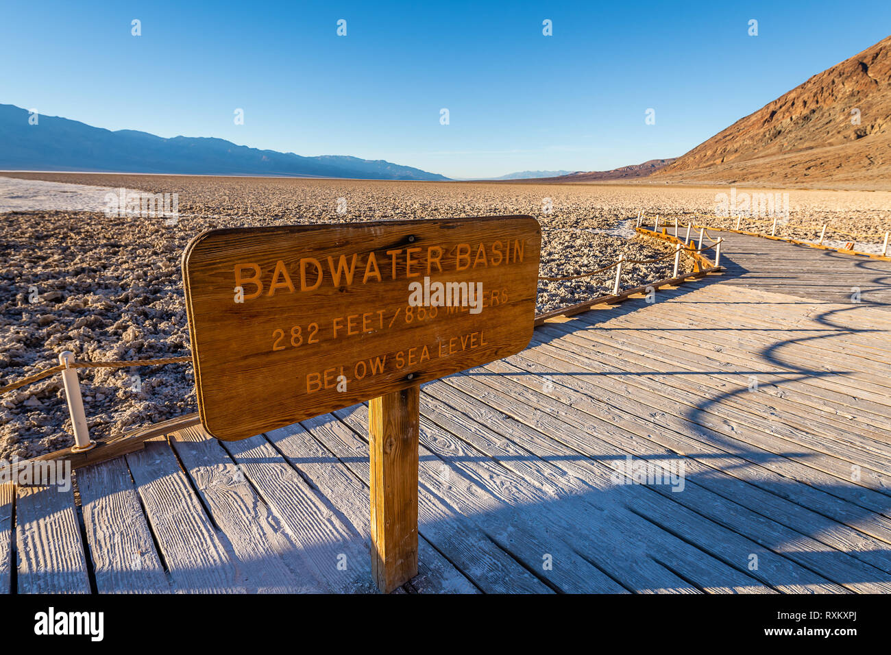 Badwater basin hike hi-res stock photography and images - Alamy