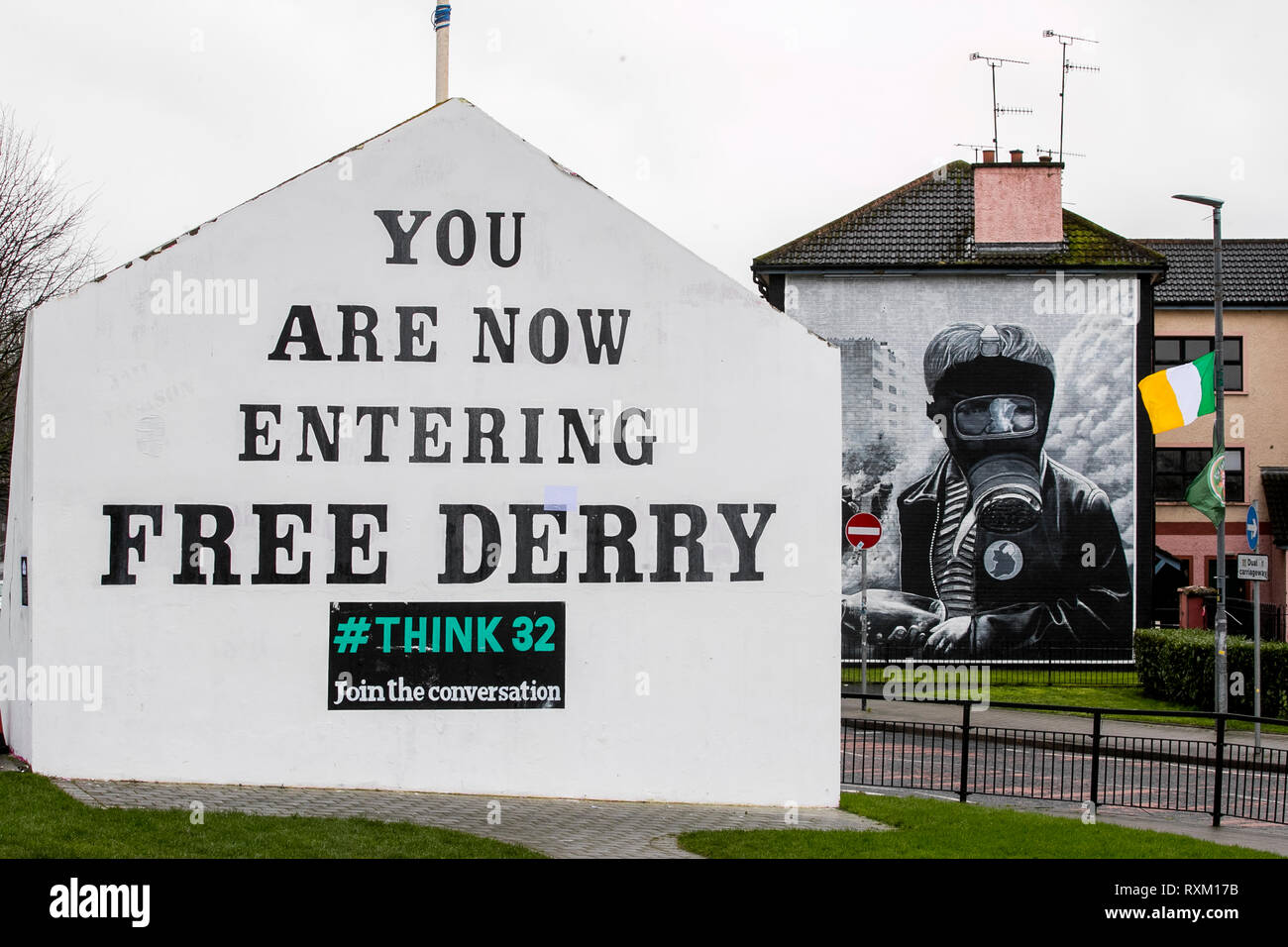 Free derry corner in the bogside neighbourhood of derry hi-res stock ...