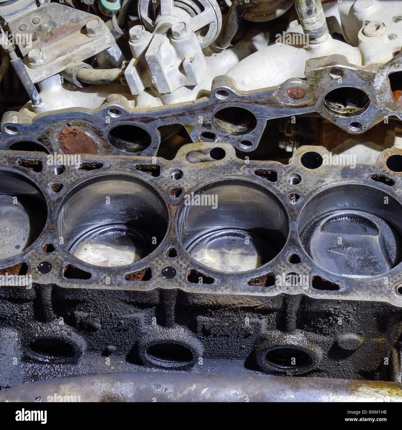 Cast iron cylinder head hi-res stock photography and images - Alamy