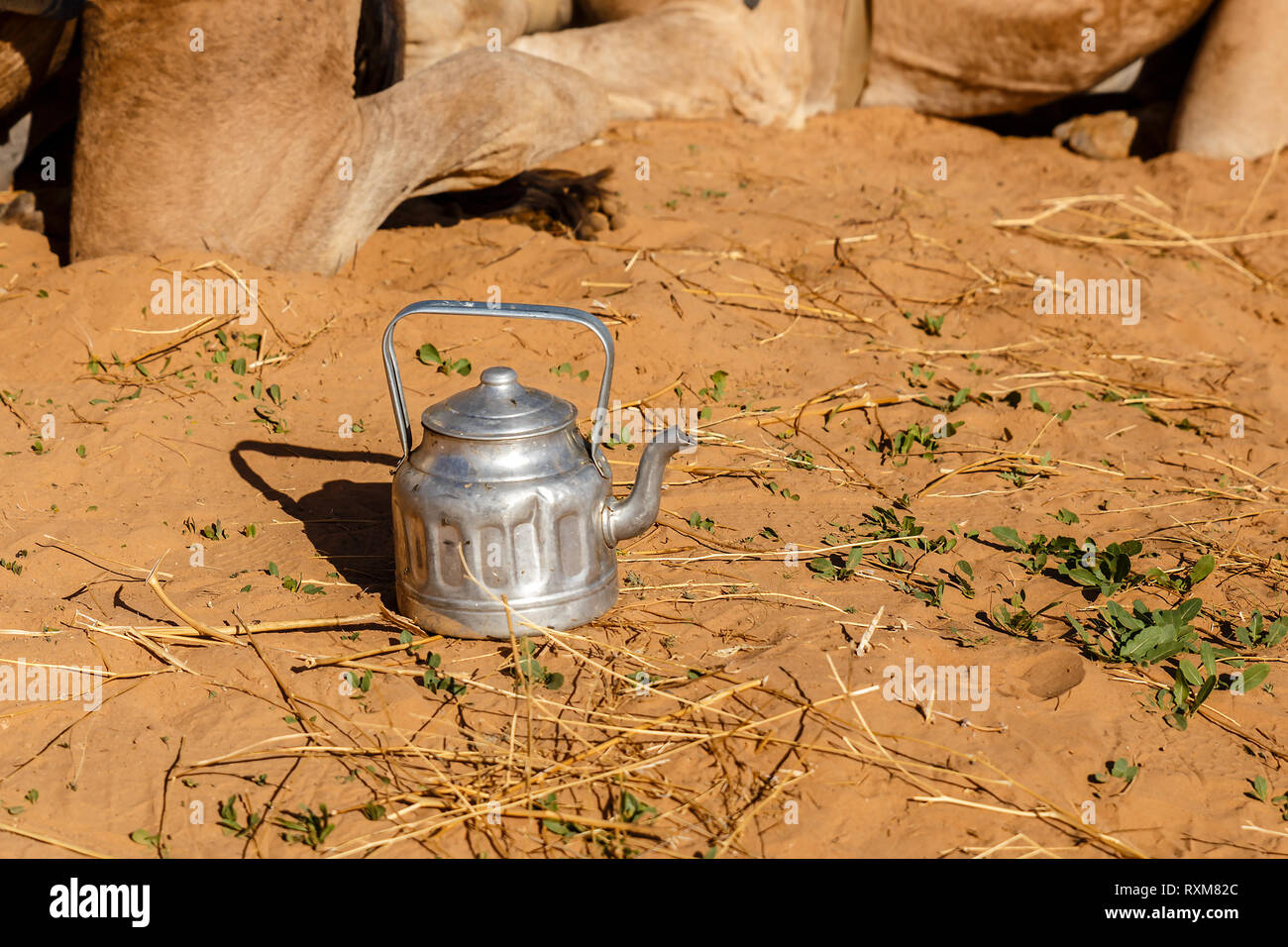Touareg tea hi-res stock photography and images - Alamy
